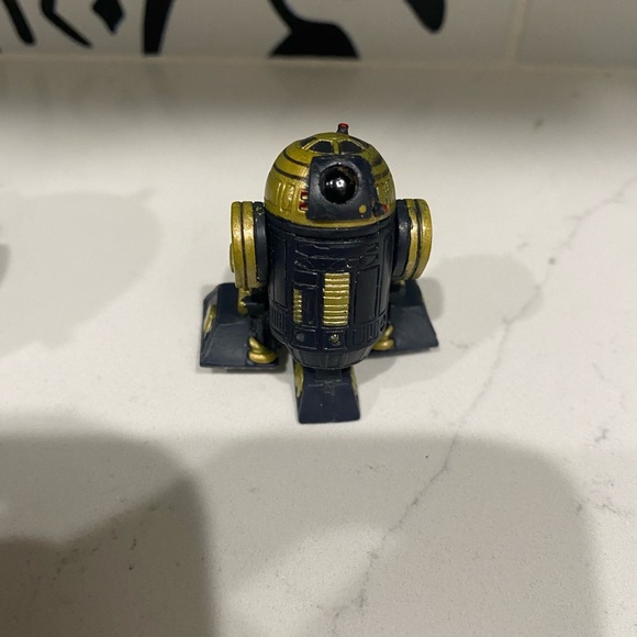 Hasbro | Toys | Star Wars Galactic Heroes R3s6 Goldie Black Gold ...
